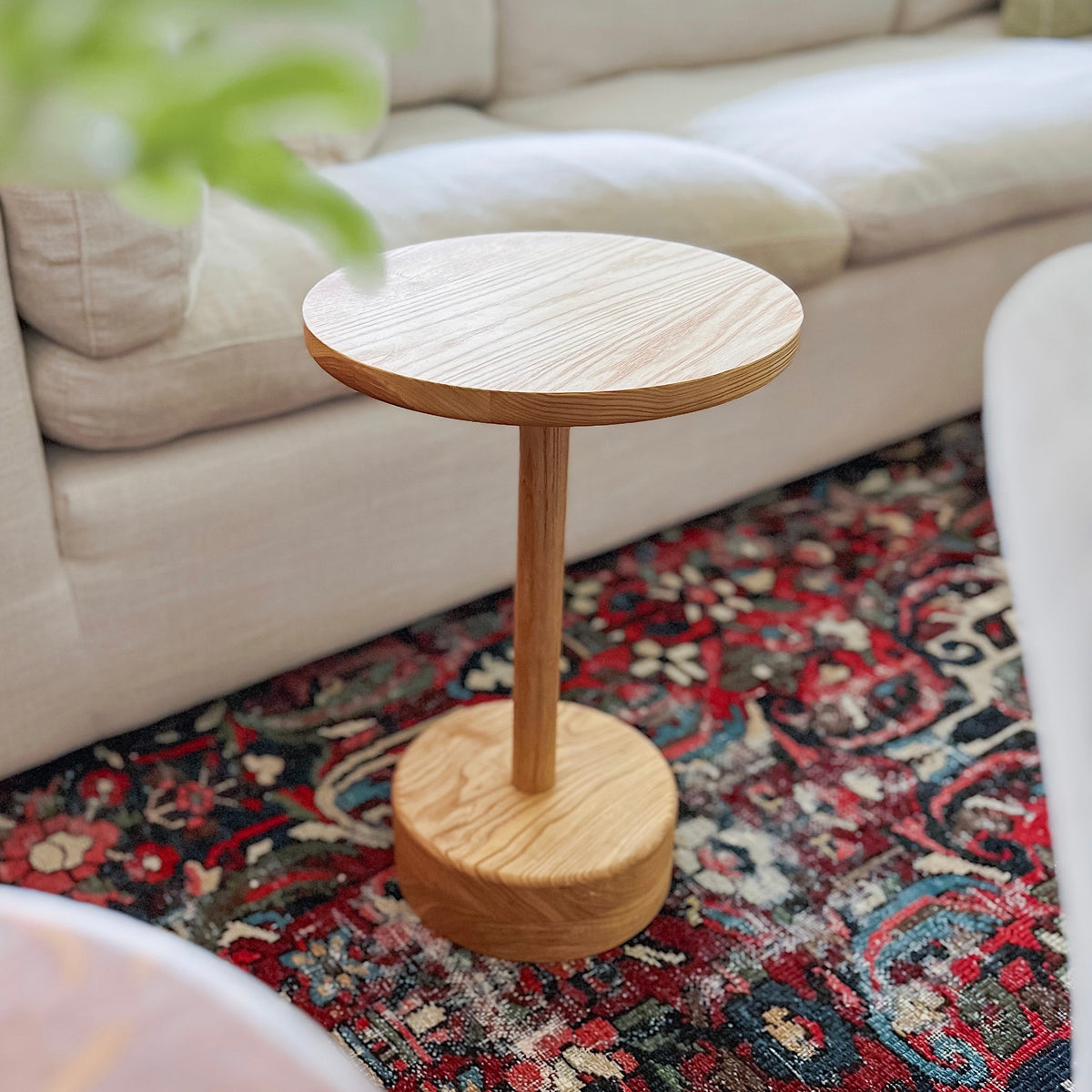 Furniture– Solid Manufacturing Co.